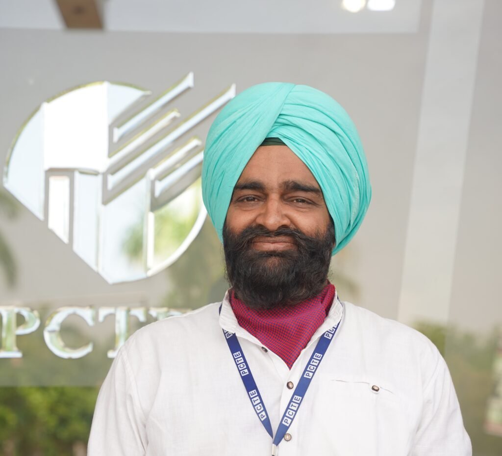 faculty-profile-business - Punjab College of Technical Education